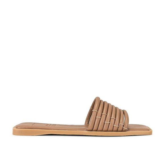 Dolce Vita | Shoes | Dolce Vita Nyx Slide Cafe Sandal Shoe Tan Puffed ...